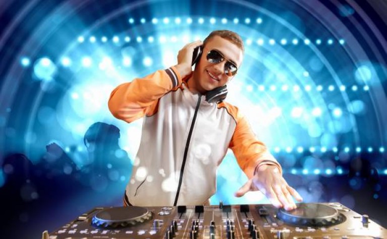 Jak wybrać weselnego DJ'a?